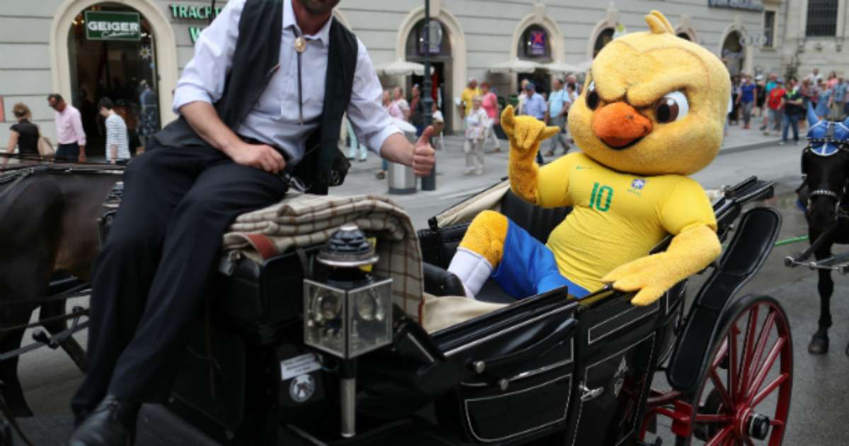 Copa do Mundo: o homem por trás do mito 'Canarinho'