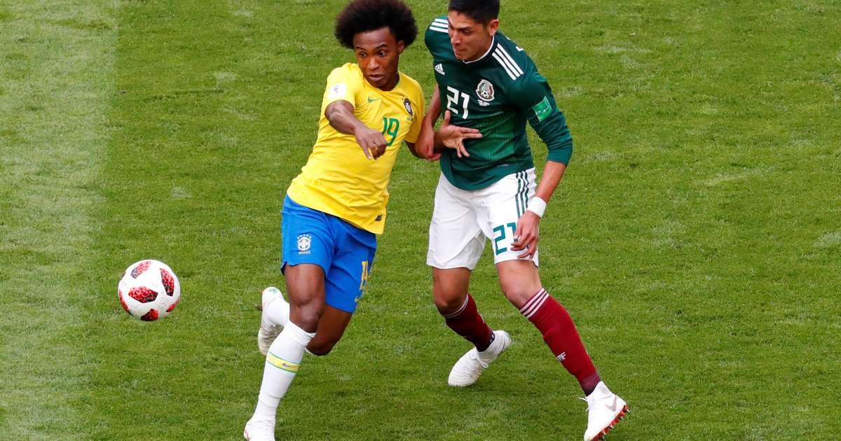 Willian comemora própria atuação e elogia dedicação do time