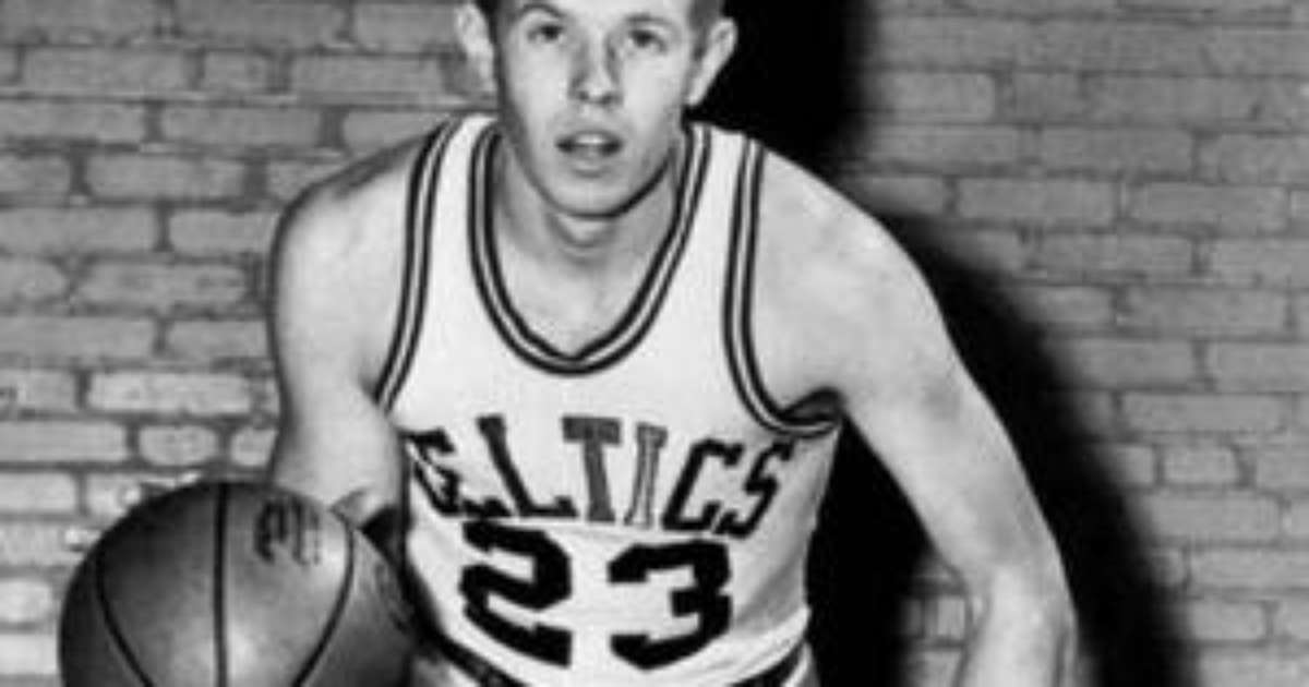 Dono de sete títulos da NBA com o Boston, Frank Ramsey morre nos EUA
