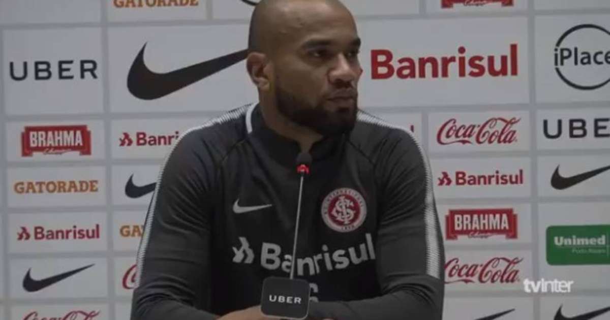 Recuperado, Rodrigo Moledo volta a treinar com bola no Internacional