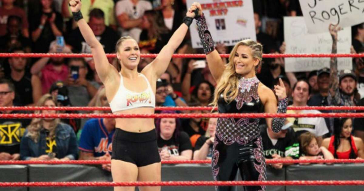 Ronda finaliza adversária e mantém cinturão no WWE; veja como foi