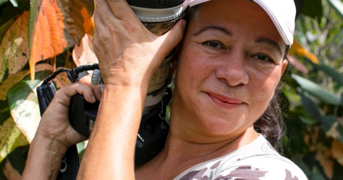 Márcia Costa lança livro fotográfico "Vamos Passarinhar?" durante a ...