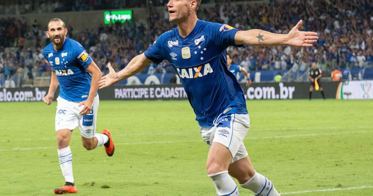 Cruzeiro vence primeiro jogo da final da Copa do Brasil