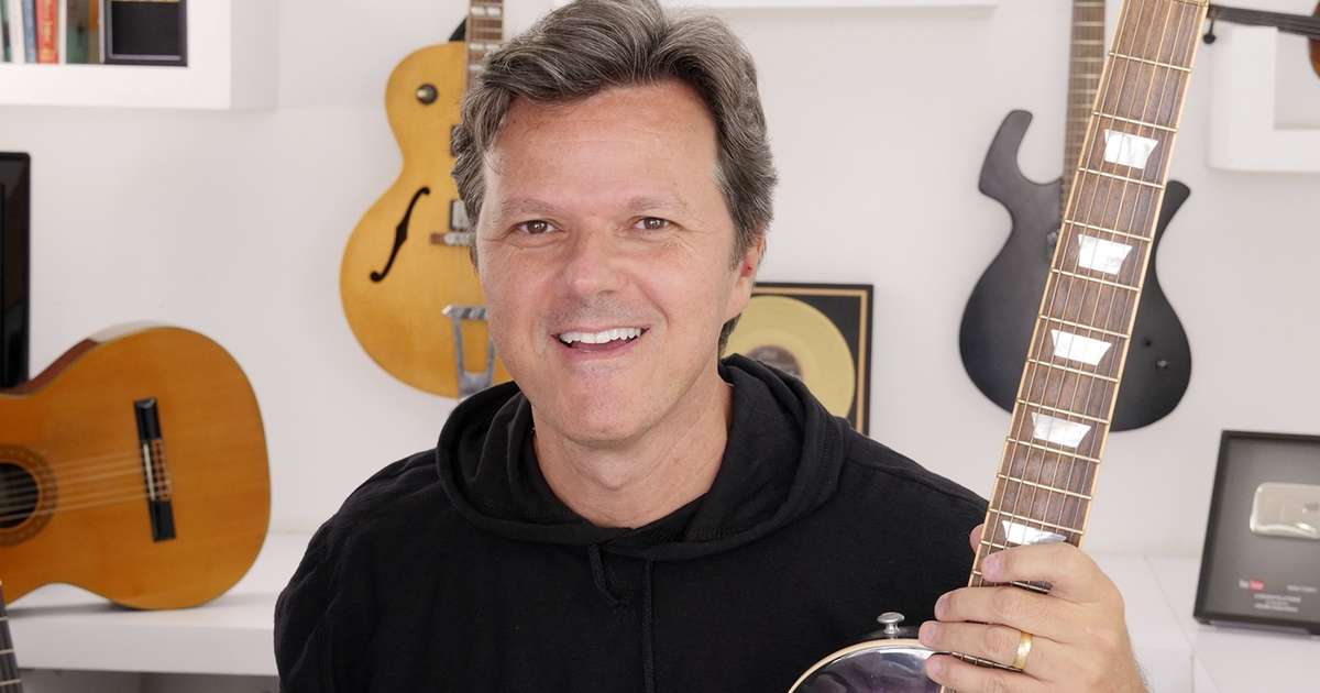 Instrumentista faz sucesso no YouTube e dá aula a famosos