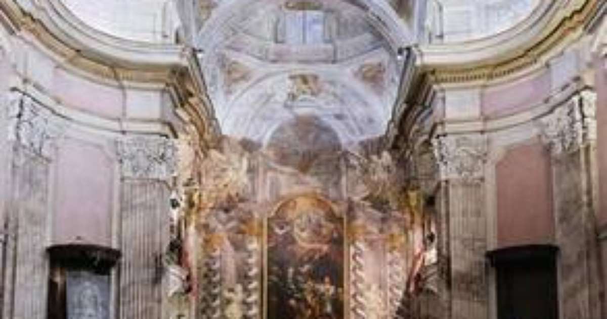 Após 2 anos, igreja do Santo Sudário, em Turim, é reaberta