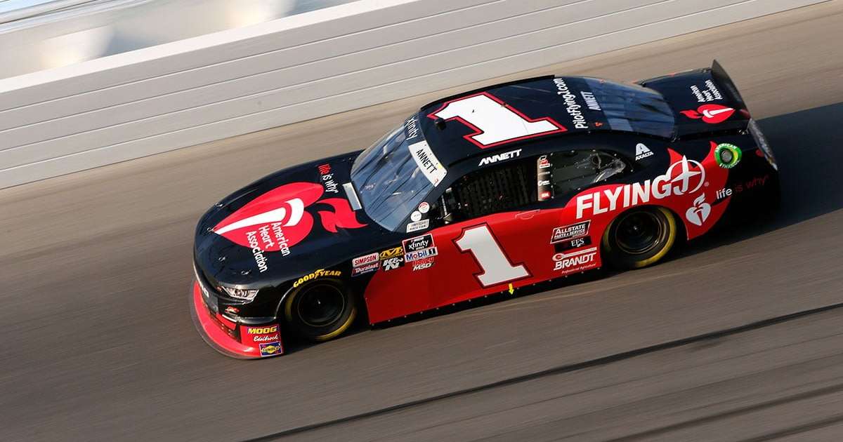 Xfinity: Em Daytona, Michael Annett conquista a primeira vitória da sua ...