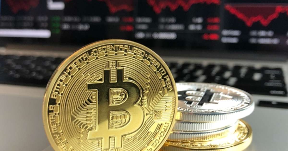 Como funciona o Bitcoin? Um guia rápido sobre a criptomoeda