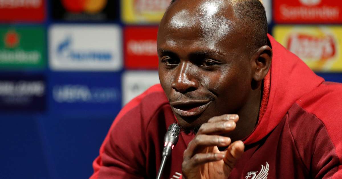 Mané se diz focado e feliz no Liverpool apesar de interesse do Real