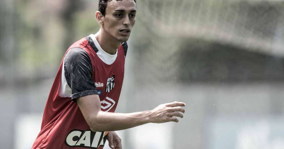 Pituca não treina com bola e será avaliado para saber se enfrenta o Grêmio