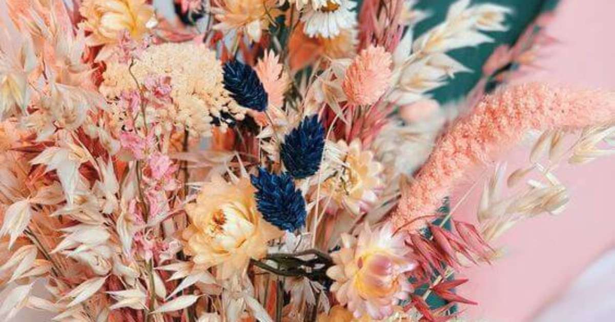 Flores Secas: +45 Lindos Arranjos Para Inspirar a Sua Decoração