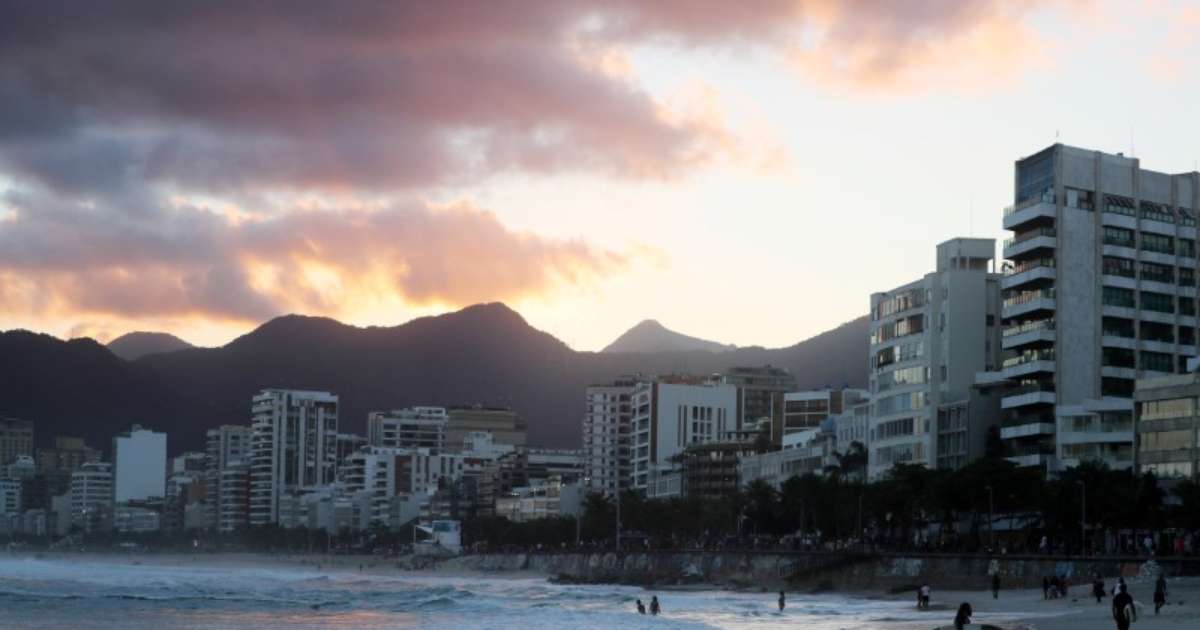 Cedae diz que água do RJ será normalizada na próxima semana