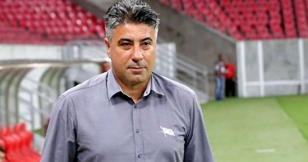 São Caetano surpreende e anuncia Alexandre Gallo como treinador