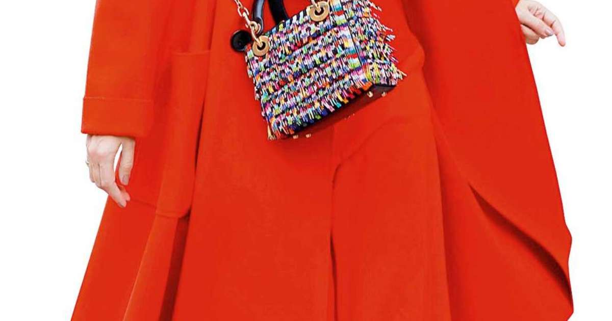 Editorial: A primeira carta de Moda chega em tempos únicos