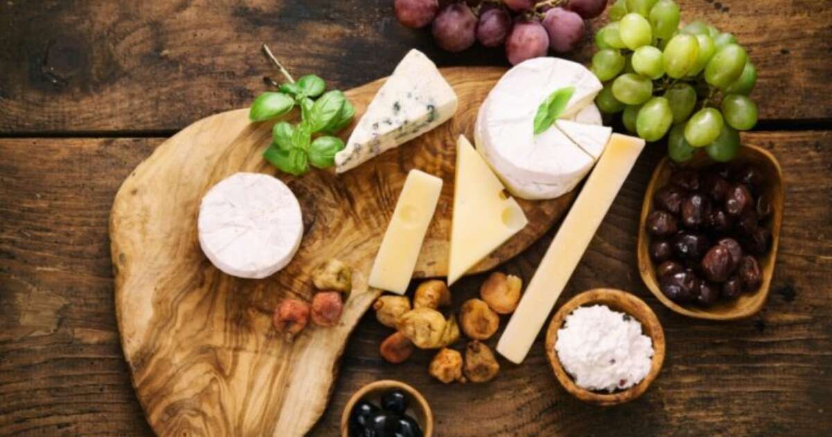Conheça 9 tipos diferentes de queijo e receitas com eles