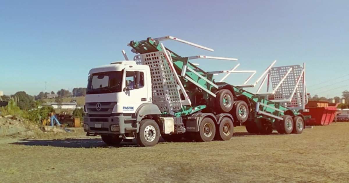 Empresa brasileira fabrica primeiro bitrem de transporte dobrável do país