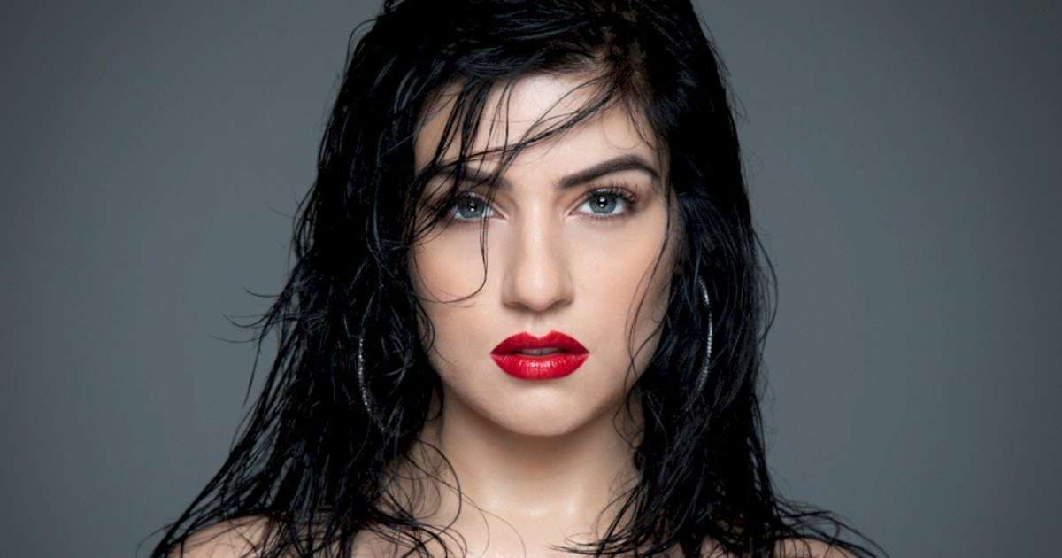 Clau apresenta o EP de remixes "Primeira Vez" com versões de outros ...