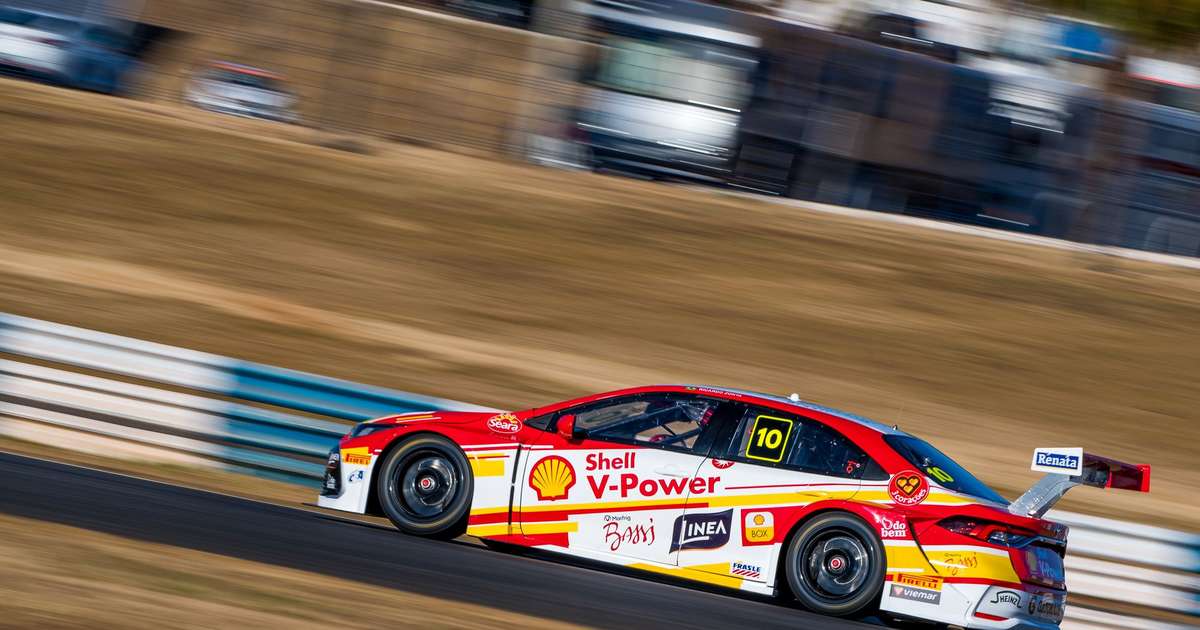 Zonta estreia Toyota na Stock Car com pole em Goiânia. Maurício e Serra ...