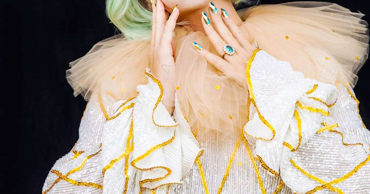 Katy Perry faz primeiro grande lançamento exclusivo de clipe no Facebook