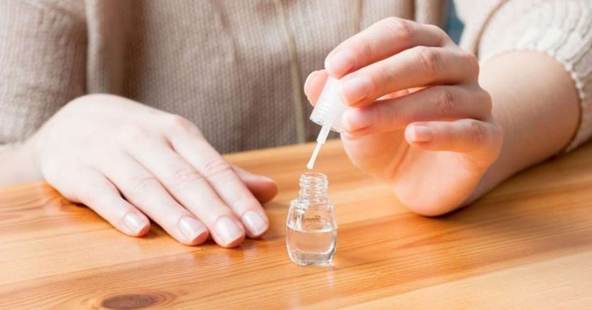 7 utilidades do esmalte transparente que vão muito além da estética