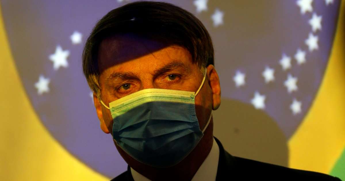 'Vontade de encher sua boca de porrada', diz Bolsonaro a jornalista que ...