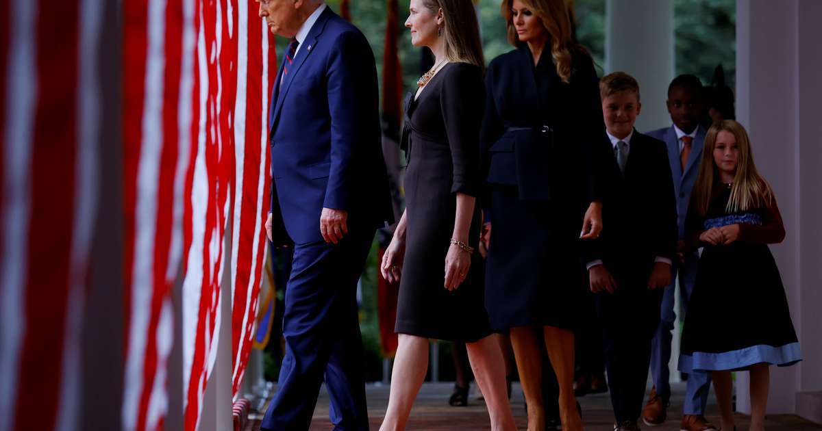 Trump escolhe Barret para Suprema Corte dos EUA buscando inclinação à ...