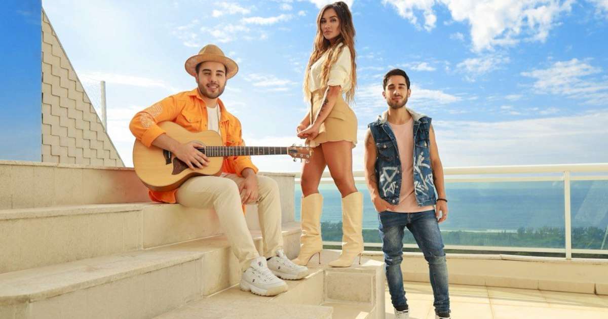 Melim lança a segunda parte do álbum "Amores e Flores" gravado nos EUA