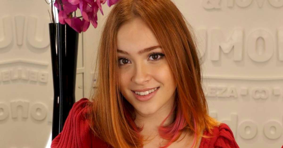 Atriz e cantora Ágatha muda o visual para a gravação de seu primeiro clipe