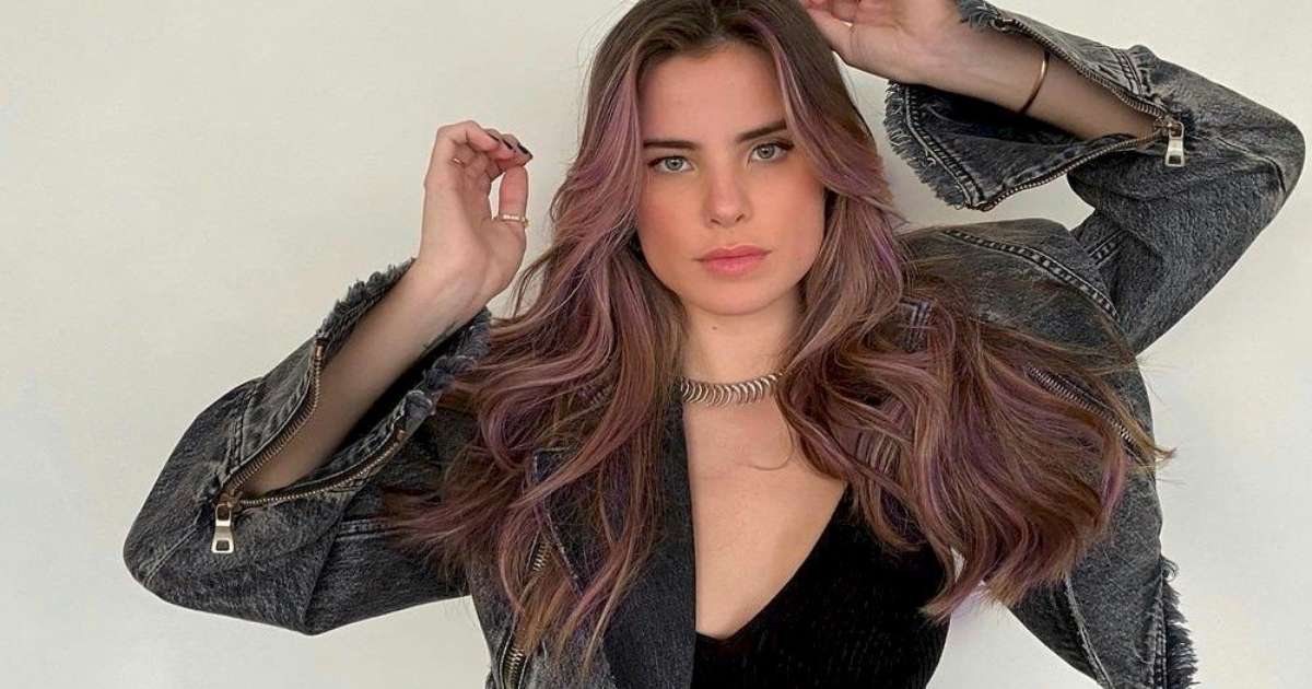 Giulia Be emplaca três canções no TOP 10 de músicas pop do Spotify