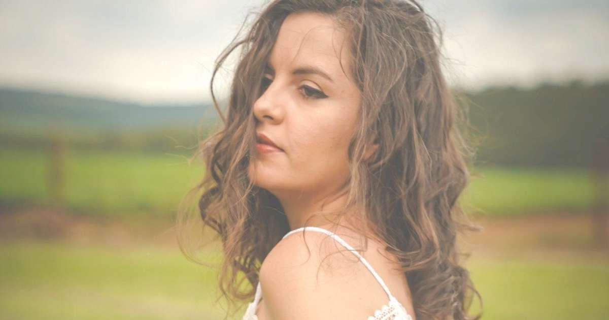 Aline Rissuto anuncia novo EP "Conecte-se" e novo single "Exílio" para ...