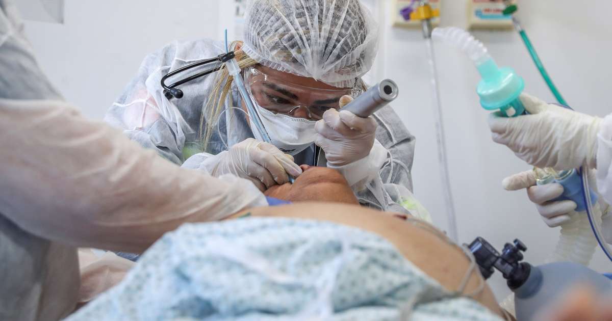 Rio só tem kit entubação para três dias, diz secretário de Saúde