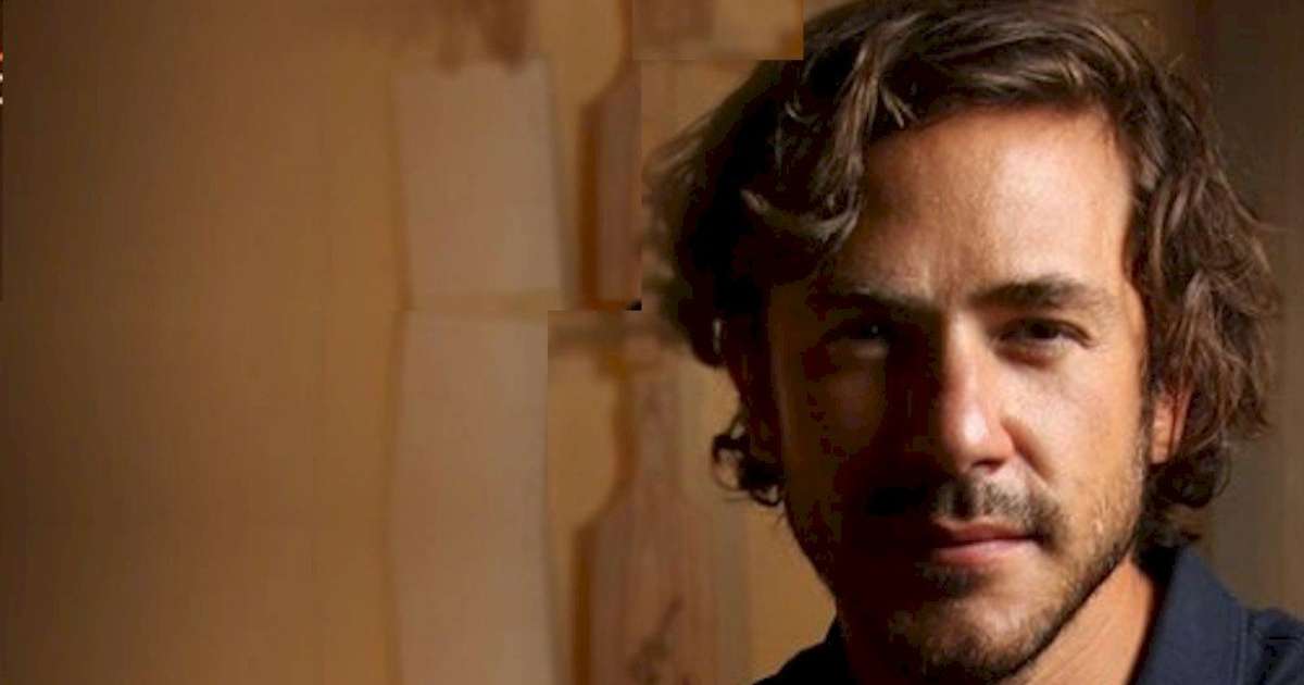 Jack Savoretti lança o novo single "Who's Hurting Who" com Nile Rodgers