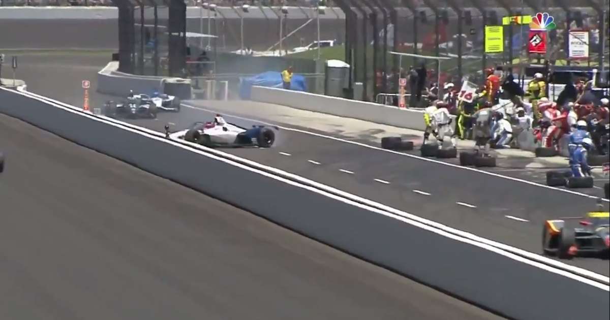 Wilson bate de forma bizarra no pit-lane e causa primeira amarela da ...