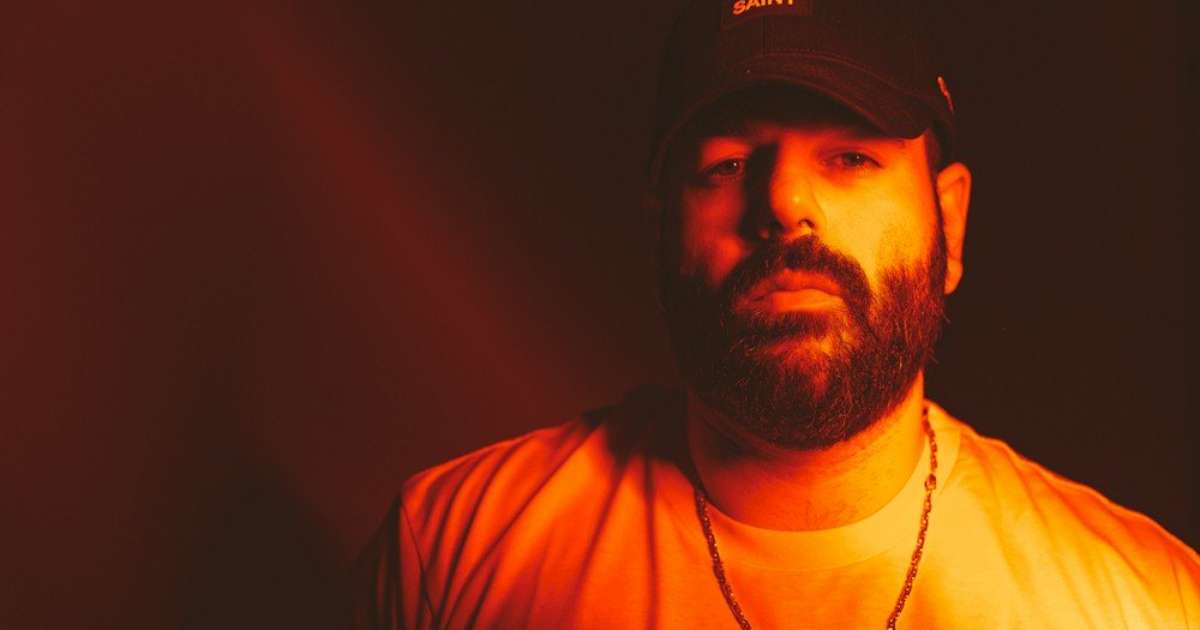 Masked Wolf: assista ao clipe do novo single "Gravity Glidin"