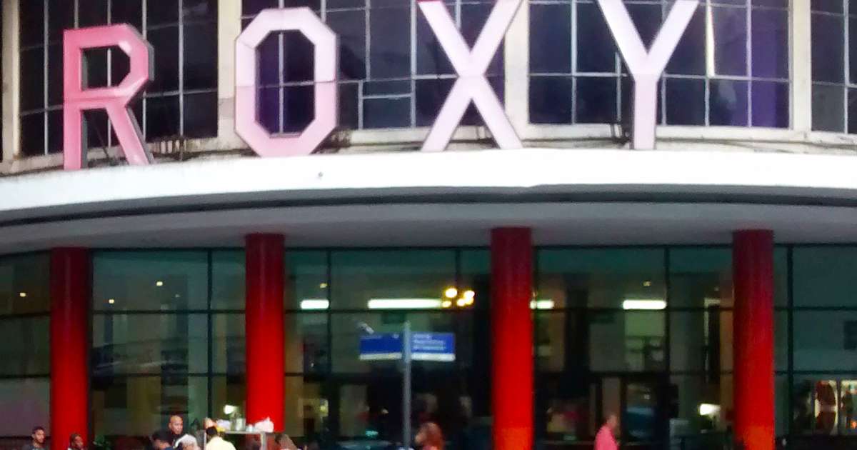 Cine Roxy: Um dos últimos palácios de cinema do Brasil está à venda