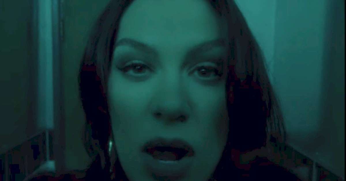 Jesse J apresenta o clipe de "I Want Love"