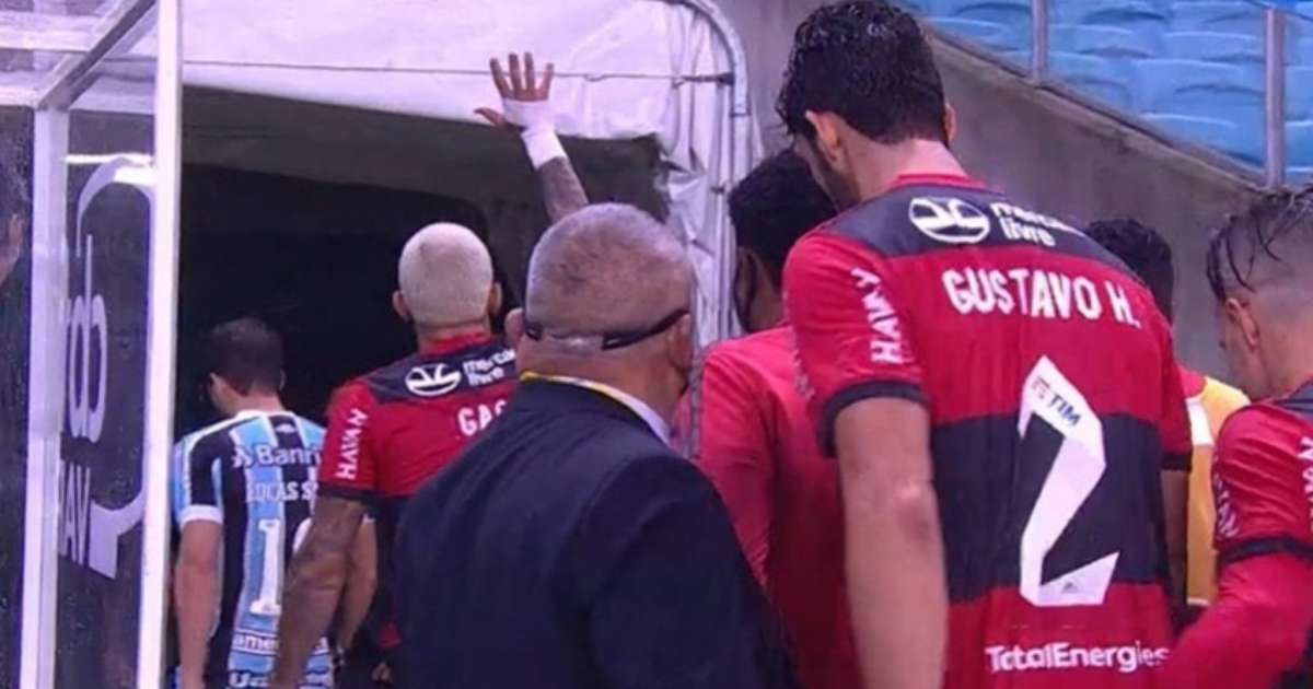 Gabigol faz alusão ao 'cincum' e provoca diretores do Grêmio