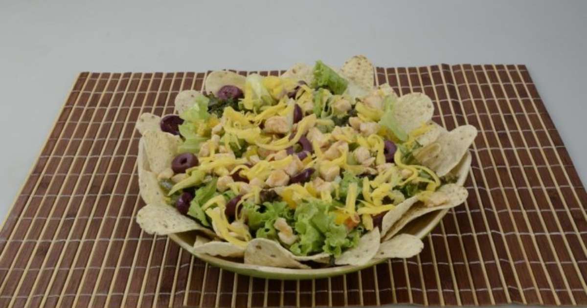 Salada mexicana pronta em 15 minutos!