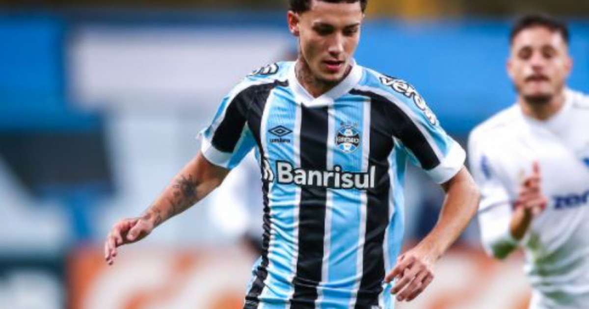 Bobsin volta a ser relacionado por Felipão para jogo da Copa do Brasil