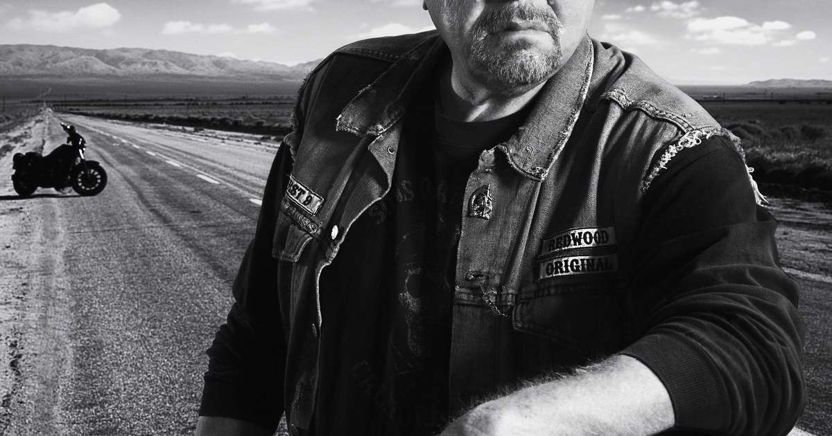 William Lucking (1941-2021)