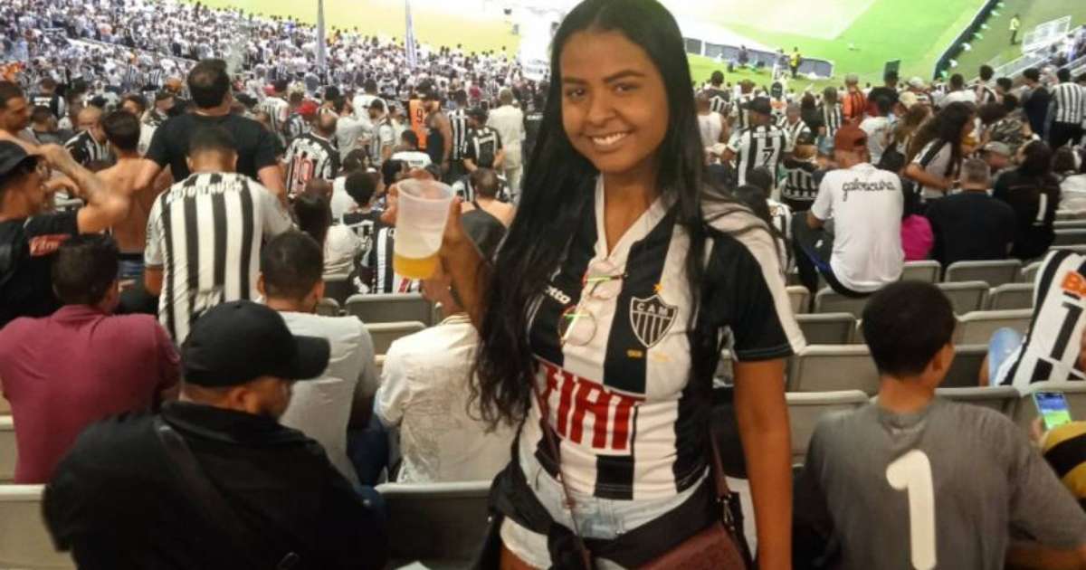 Torcedora do Atlético-MG denuncia assédio após ser agarrada e beijada à ... Torcedora do Atlético-MG denuncia assédio após ser agarrada e beijada à ...