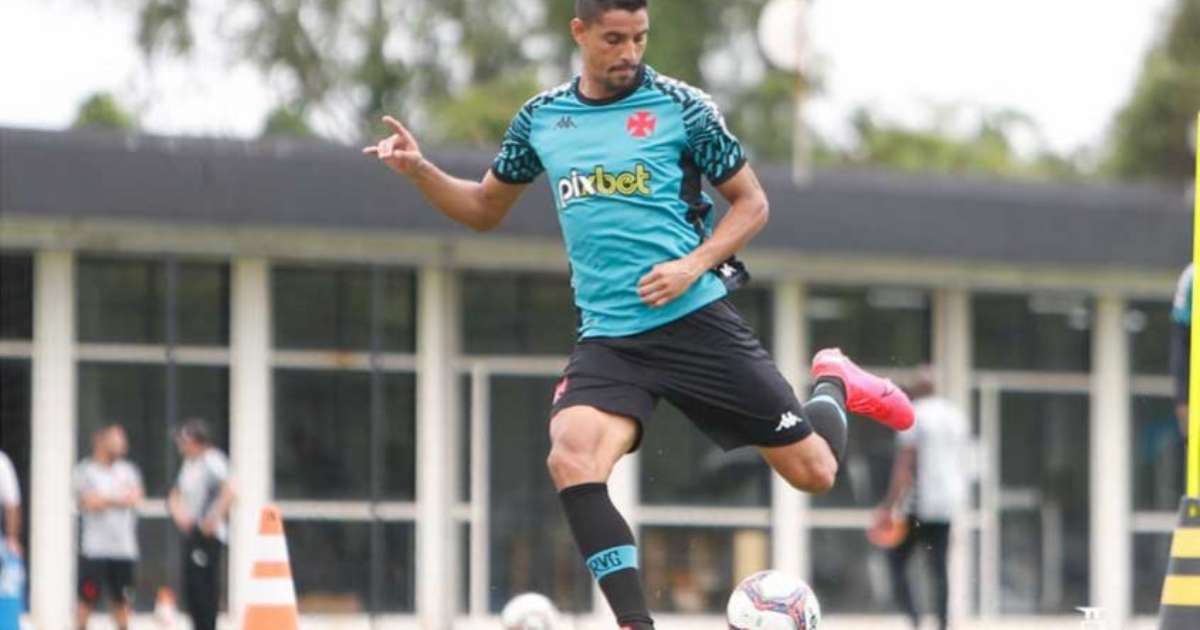 Daniel Amorim mostra como pode ser útil em 2022, e torcedores do Vasco ...