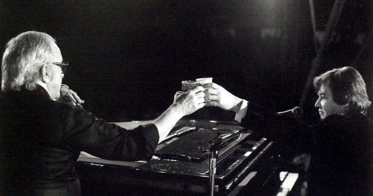 Tom Jobim: 10 vídeos para relembrar a vida e a obra do compositor