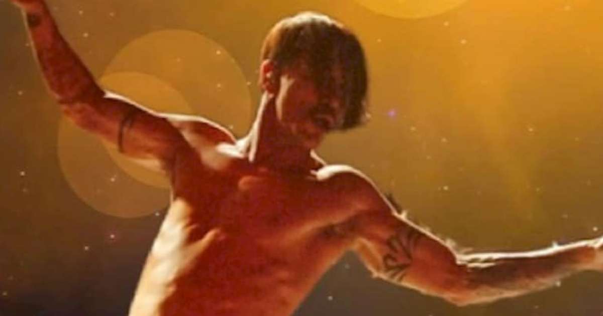Red Hot Chili Peppers lança o novo single "Black Summer"