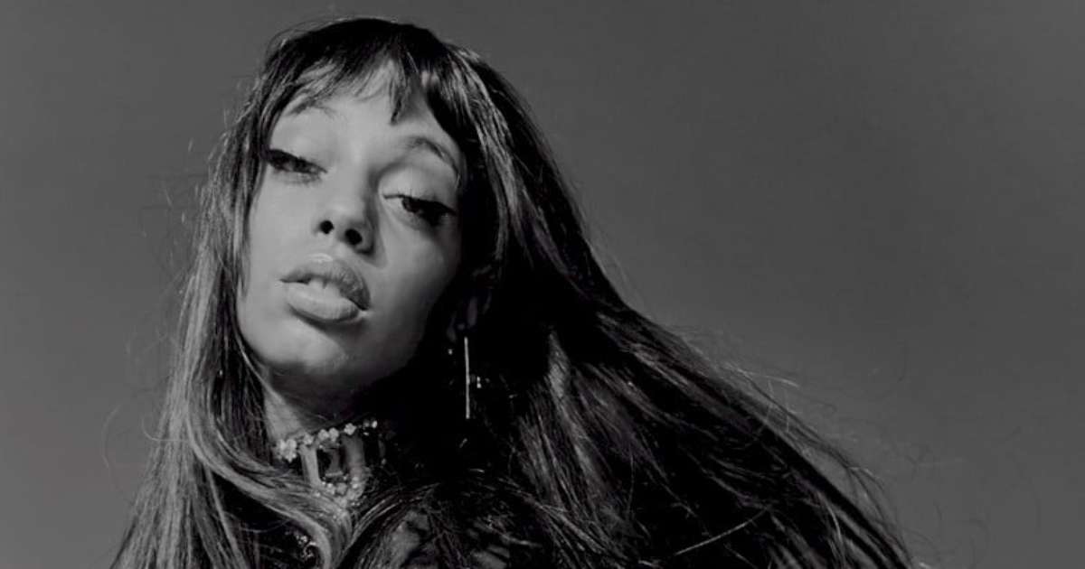 Urias entra pela primeira vez no TOP 40 do Spotify Viral com "Tanto Faz"