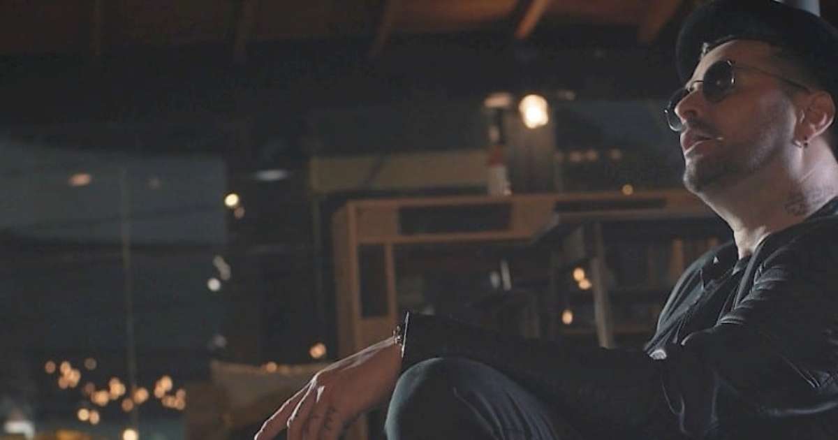 Tchelo Cuevas lança "Tequila", mais um single do artista em espanhol