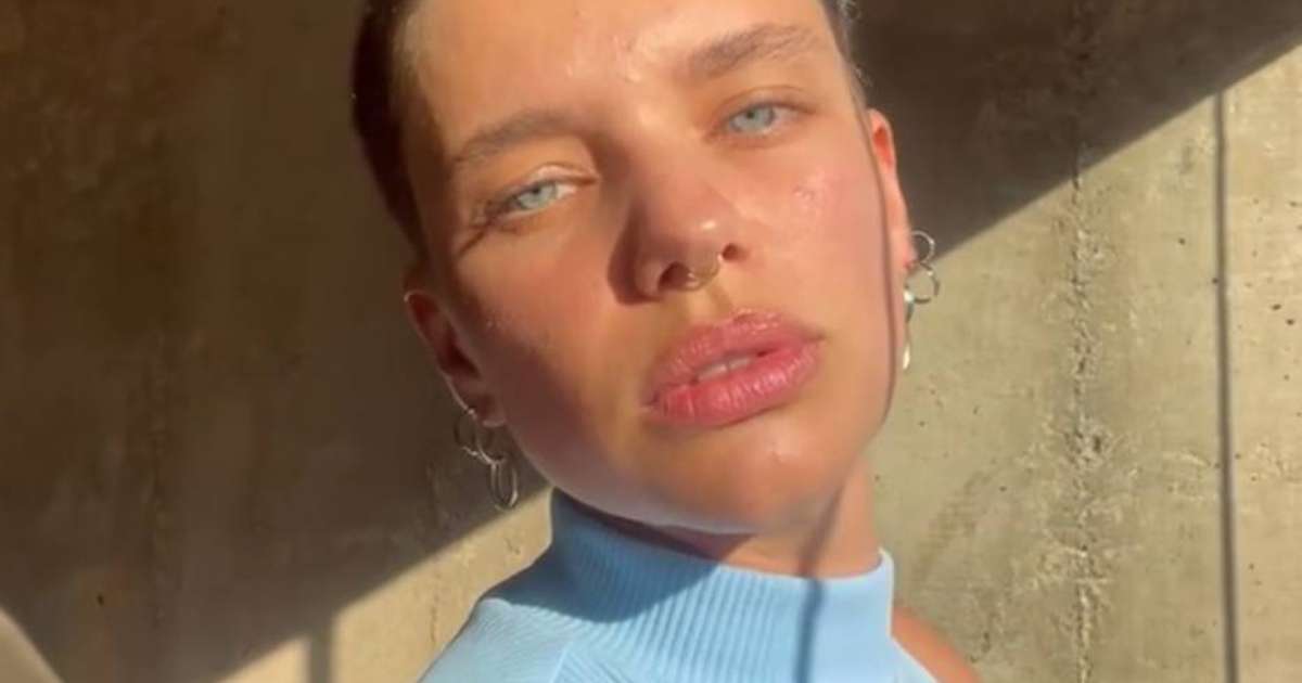 Bruna Linzmeyer muda visual e surge careca: 'É para personagem nova'