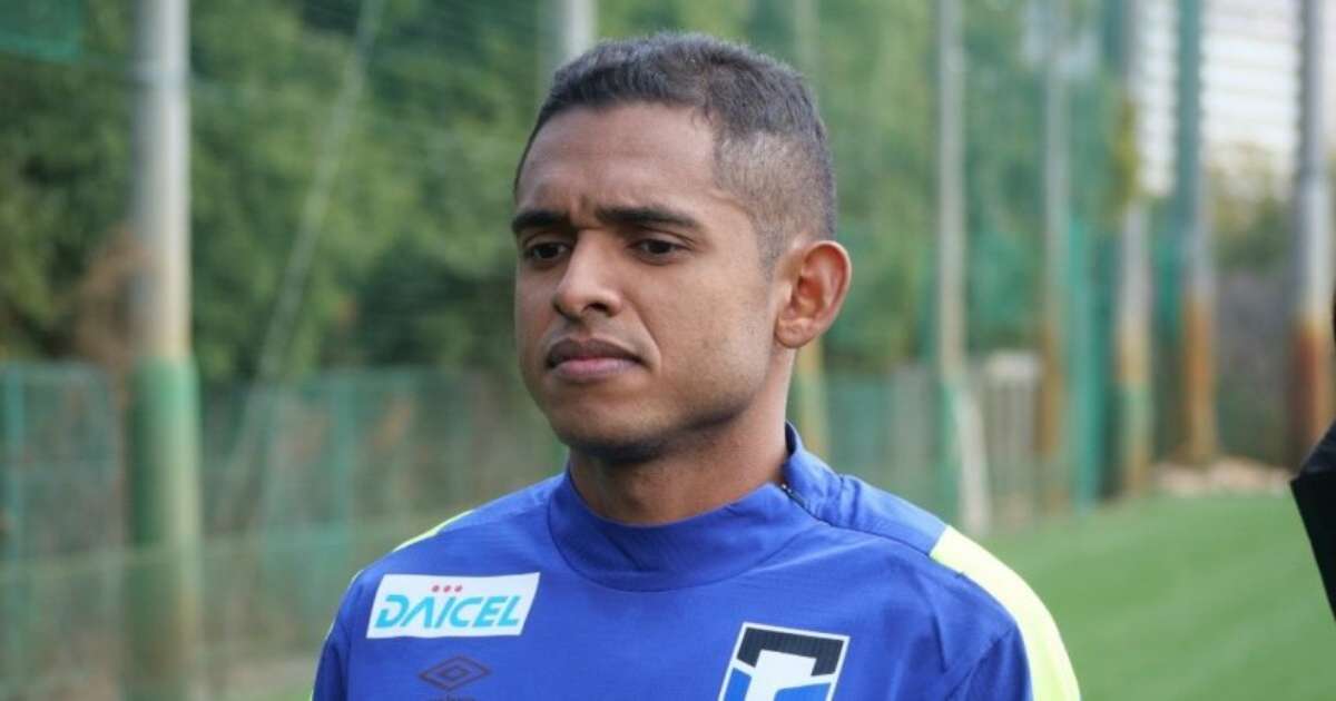 Após passagem pelo Juventude, volante Dawhan é anunciado como novo ...