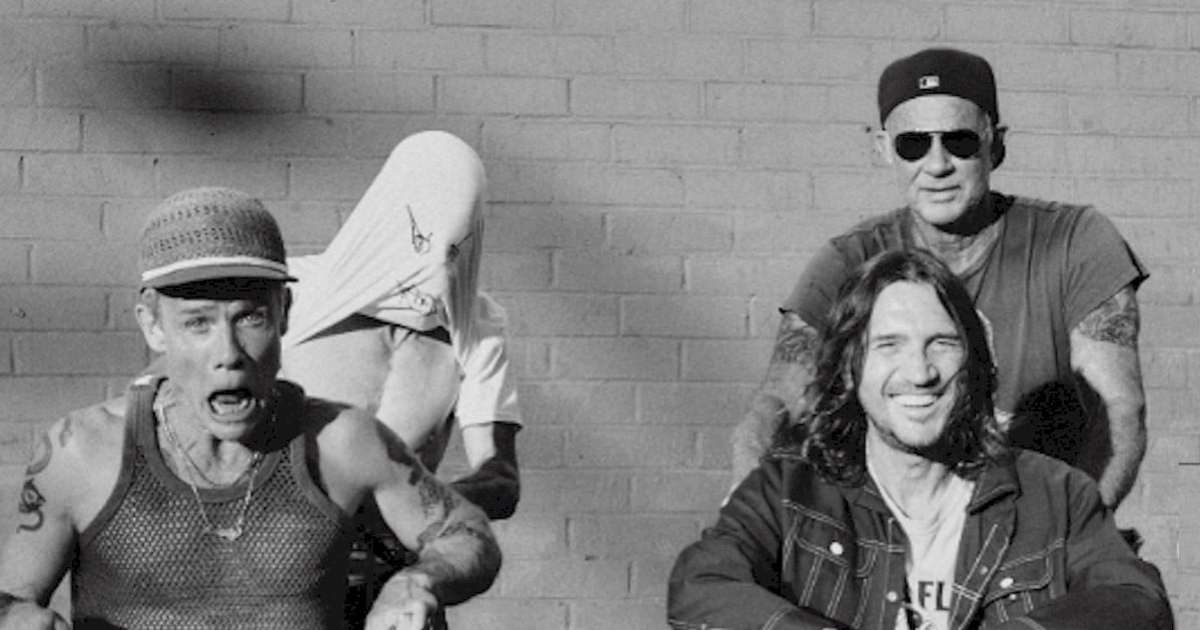 Red Hot Chili Peppers revela nova tracklist do novo álbum