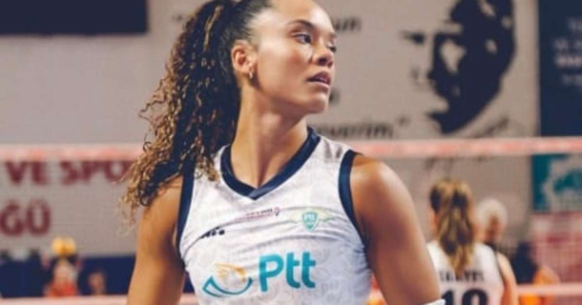 Amanda sofre lesão grave no joelho pelo Campeonato Turco de vôlei