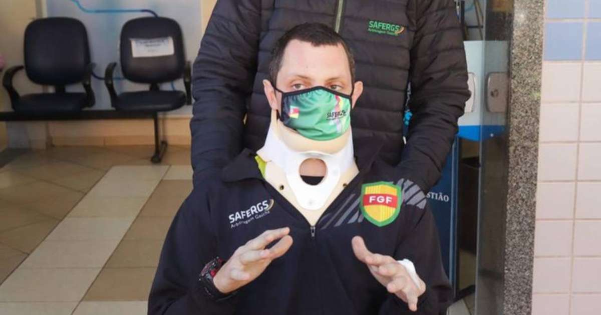 Árbitro Rodrigo Crivellaro apita jogo no Rio Grande Sul seis meses após ...